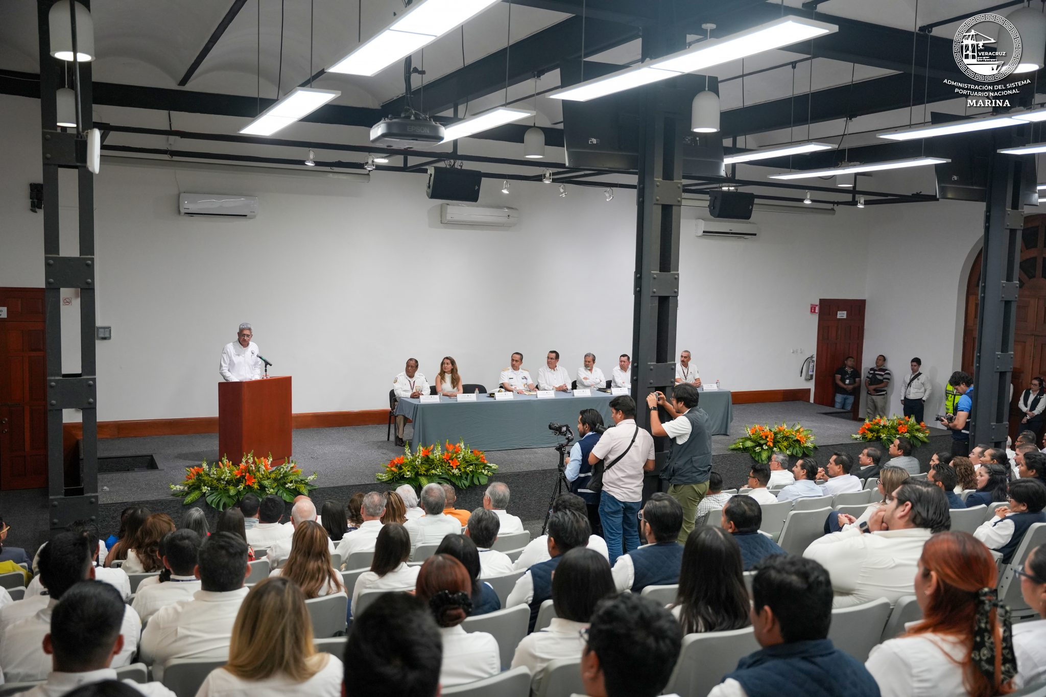 ASIPONA VERACRUZ - Administración del Sistema Portuario Nacional Veracruz.